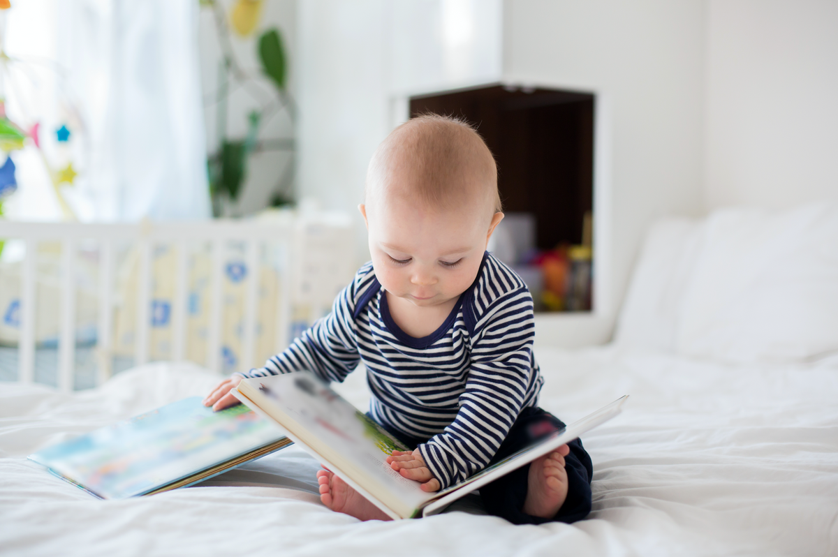 A Helpful Guide to Develop Good Reading Habits Early